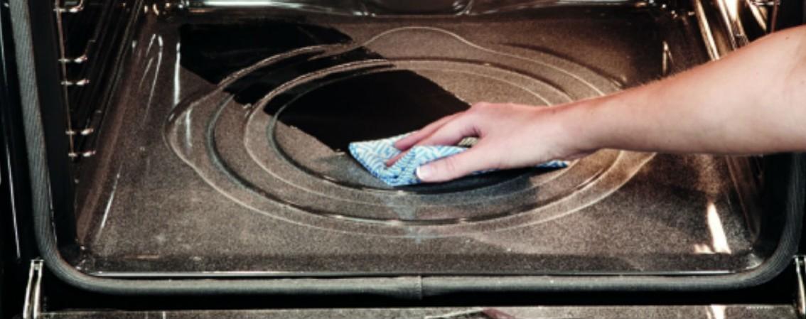 Why you need a pyrolytic oven|Currys