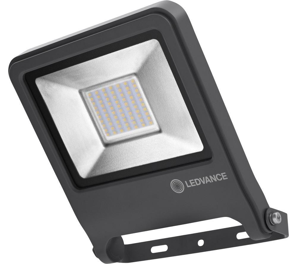 LEDVANCE Endura LV206724 LED Floodlight review | 8.6 / 10