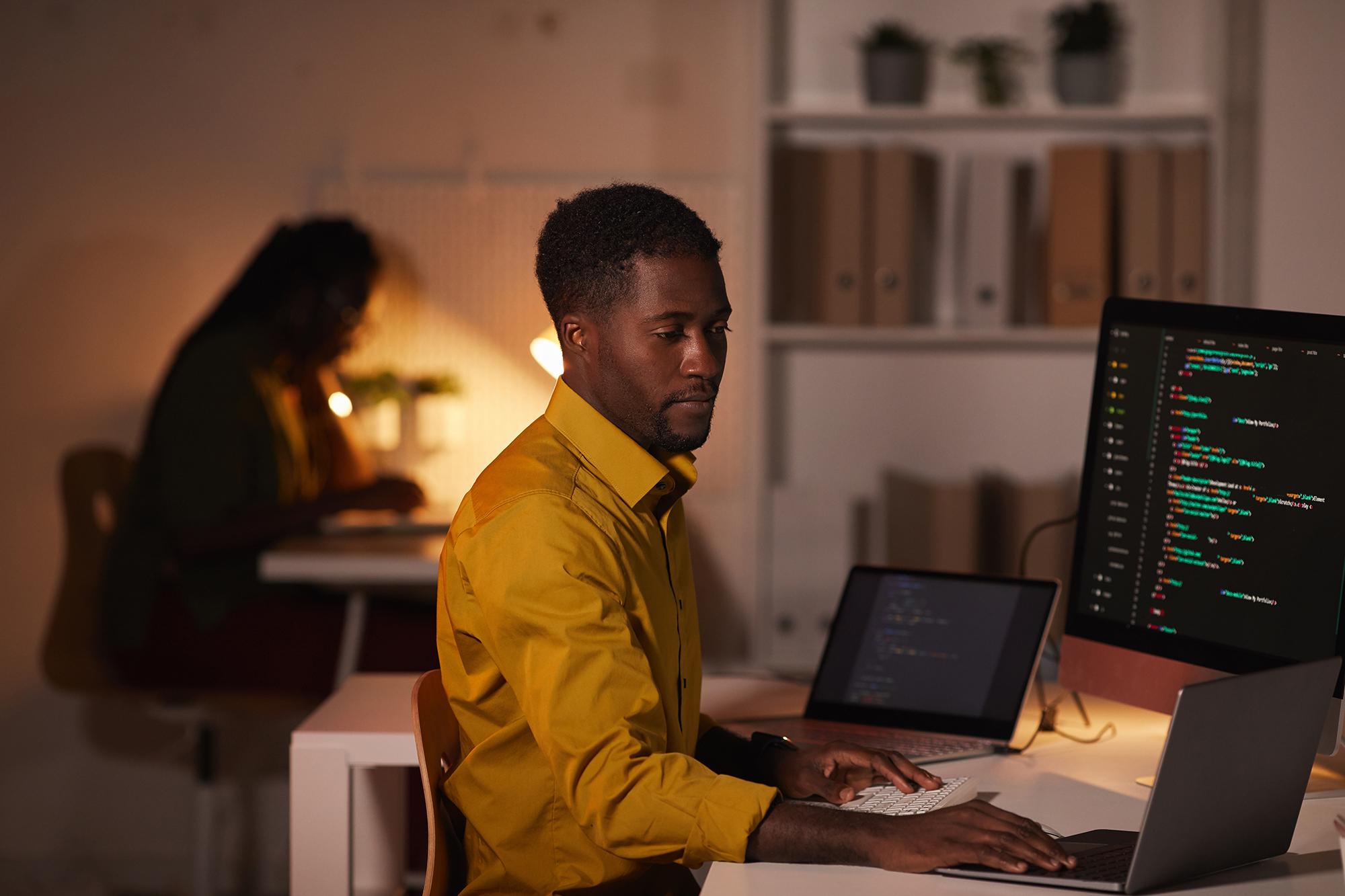 How to split-screen in Windows|Currys